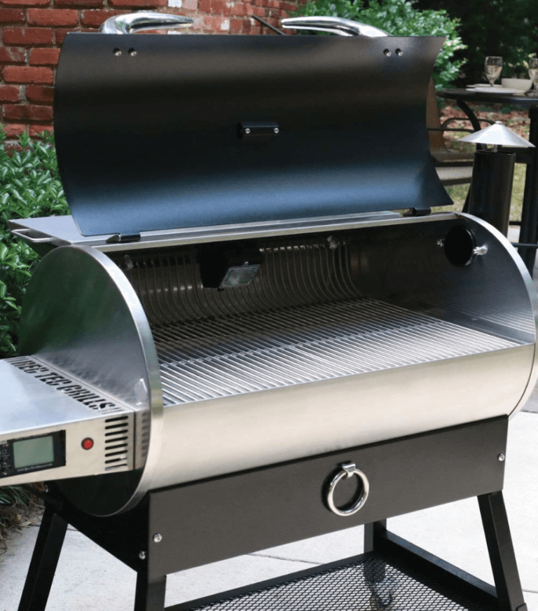 Rec Tec 700 Pellet Grill Review (Updated 2023) - Own The Grill